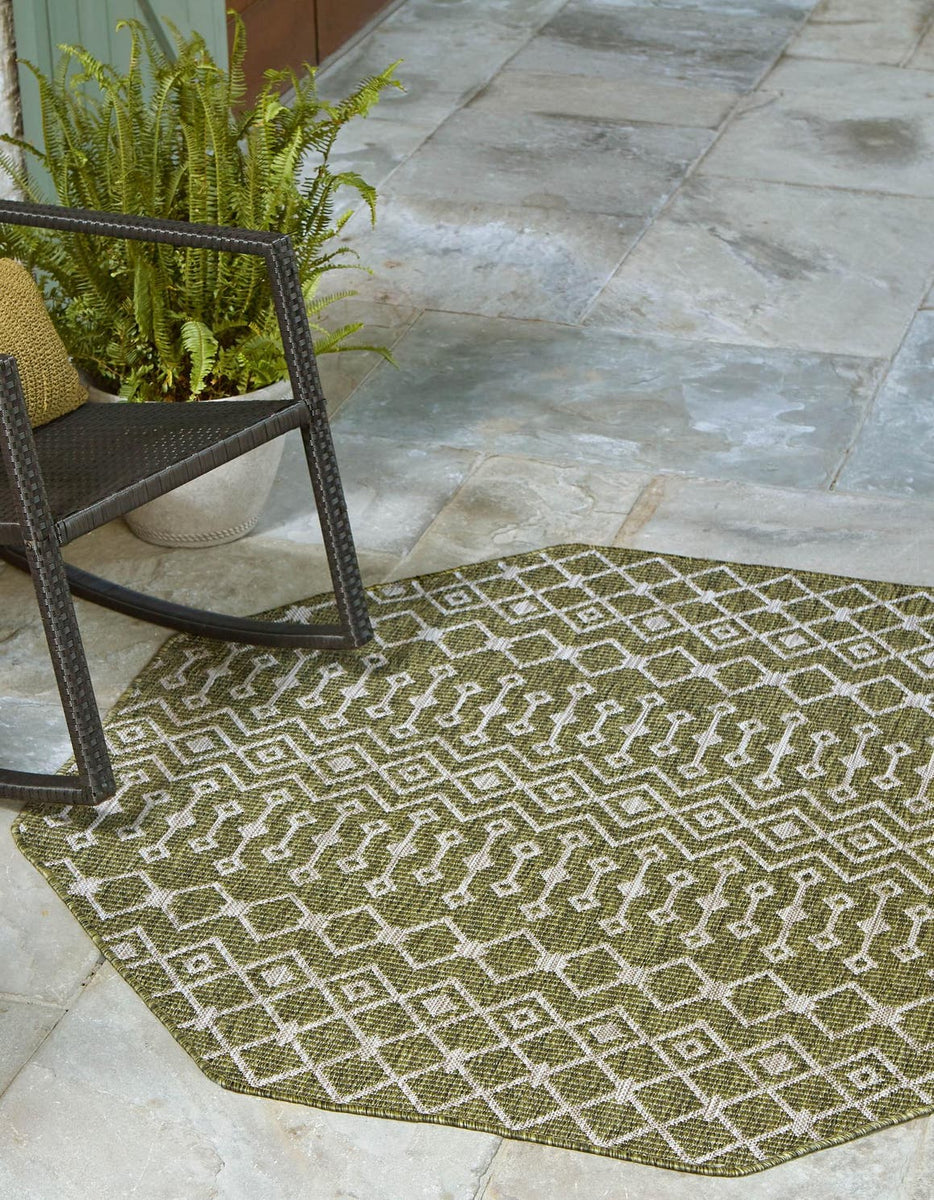 Green 8' x 8' Outdoor Trellis Octagon Rug – Rug Engine